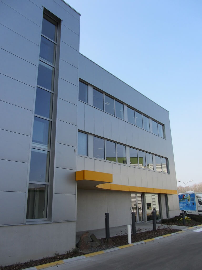 IVAGO - Architect Tryhou